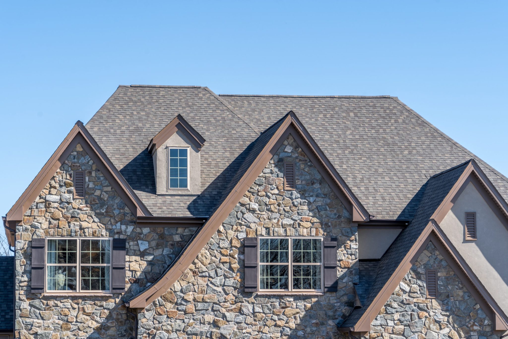 How Peak and Valley Roofing Addresses Common Roofing Problems Before ...
